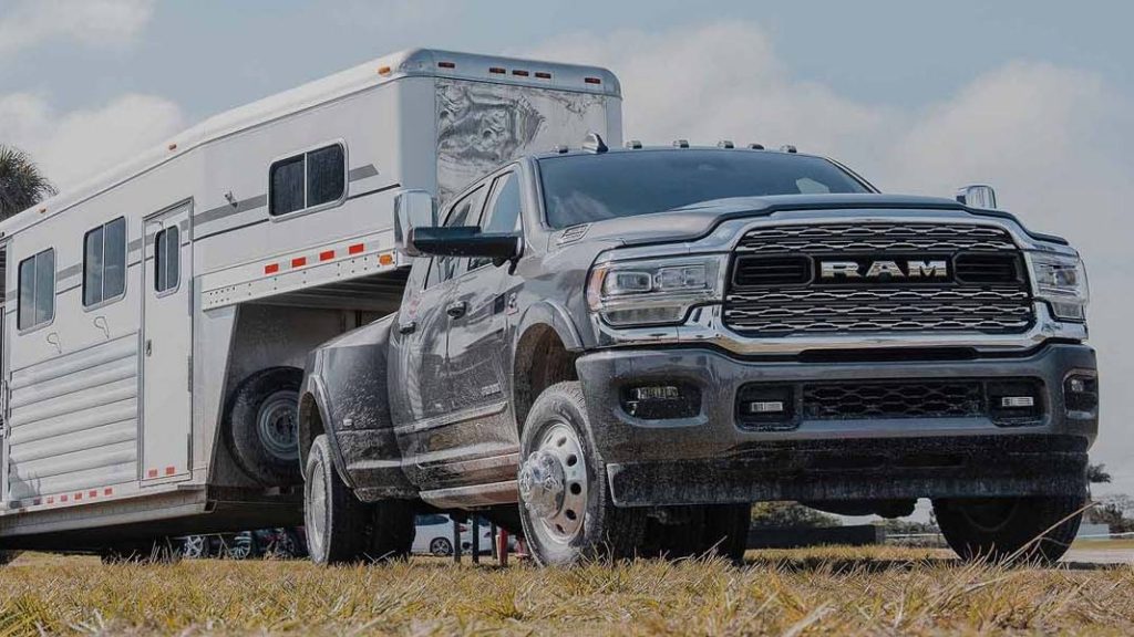 5 Impressive Features of the 2024 RAM 3500 – Black Chrysler Dodge Jeep ...